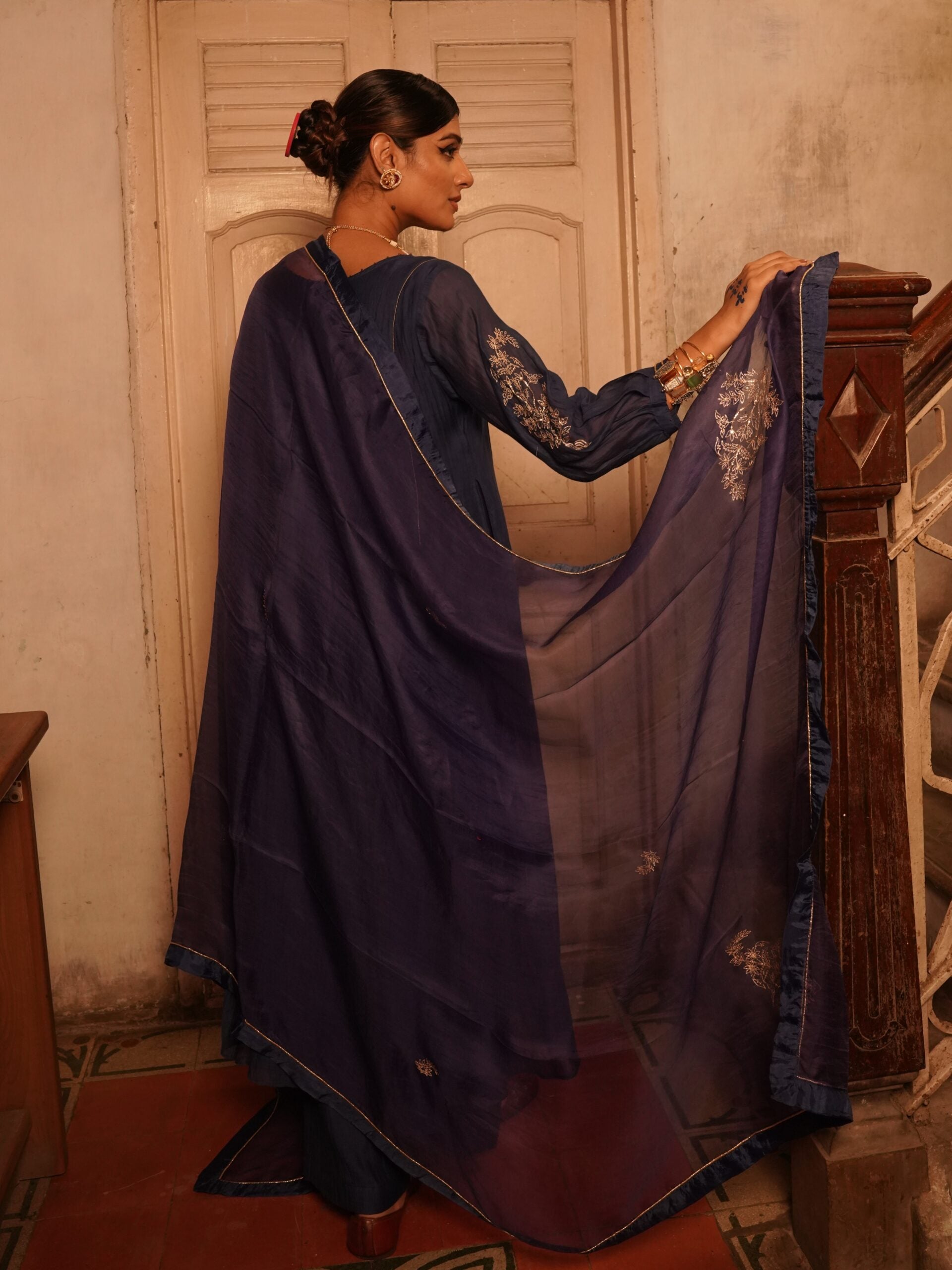 Morpankh organza Dupatta - Mayur "Neela"